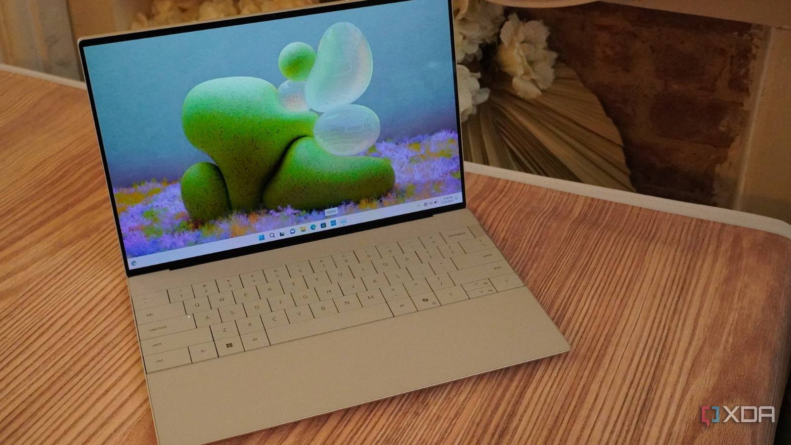 Best chargers for Dell XPS 13 (2024)