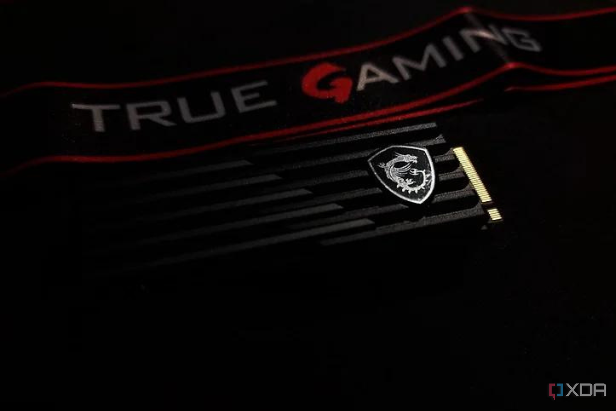 How does an SSD store data?