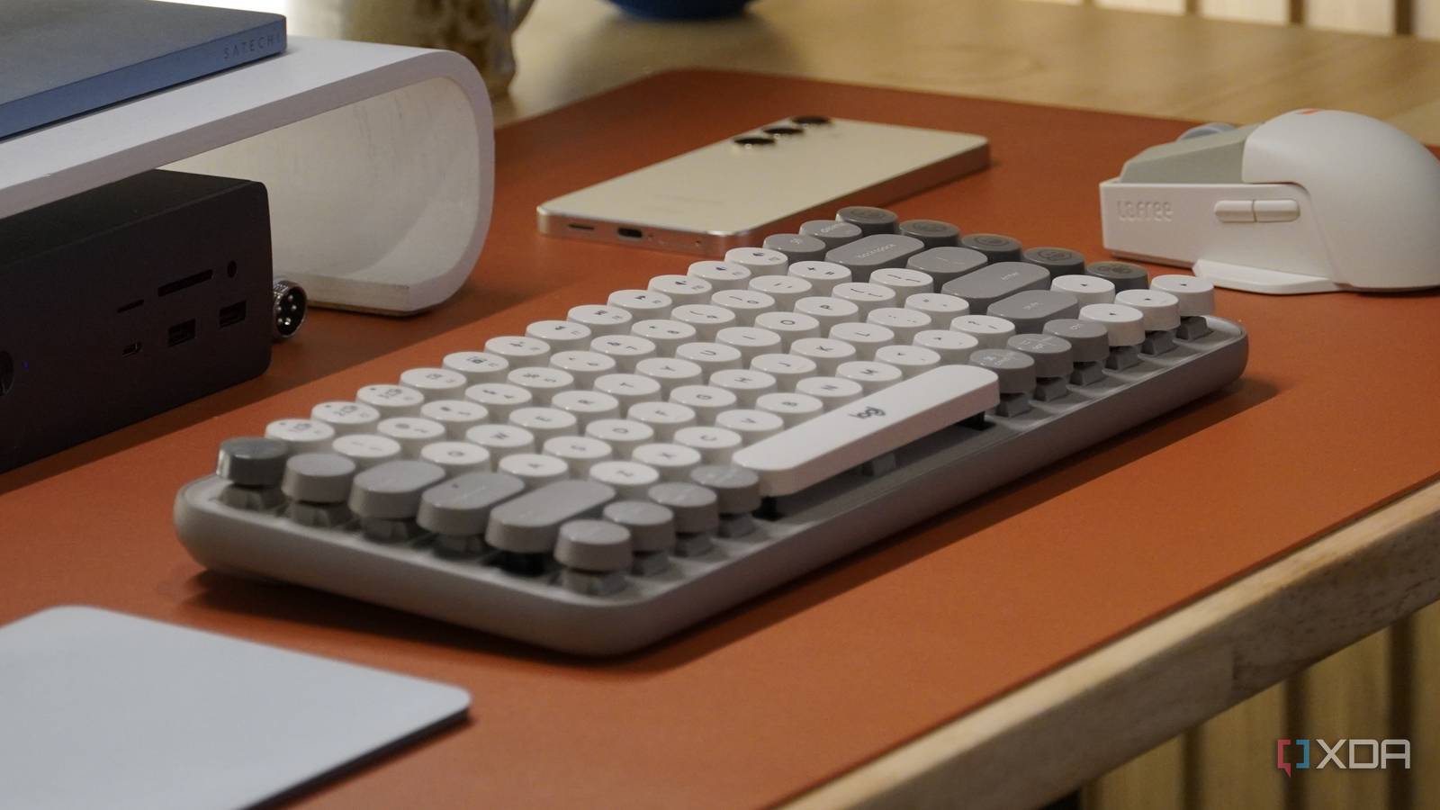 Logitech Pop Keys review: A modern typewriter with old-fashioned problems
