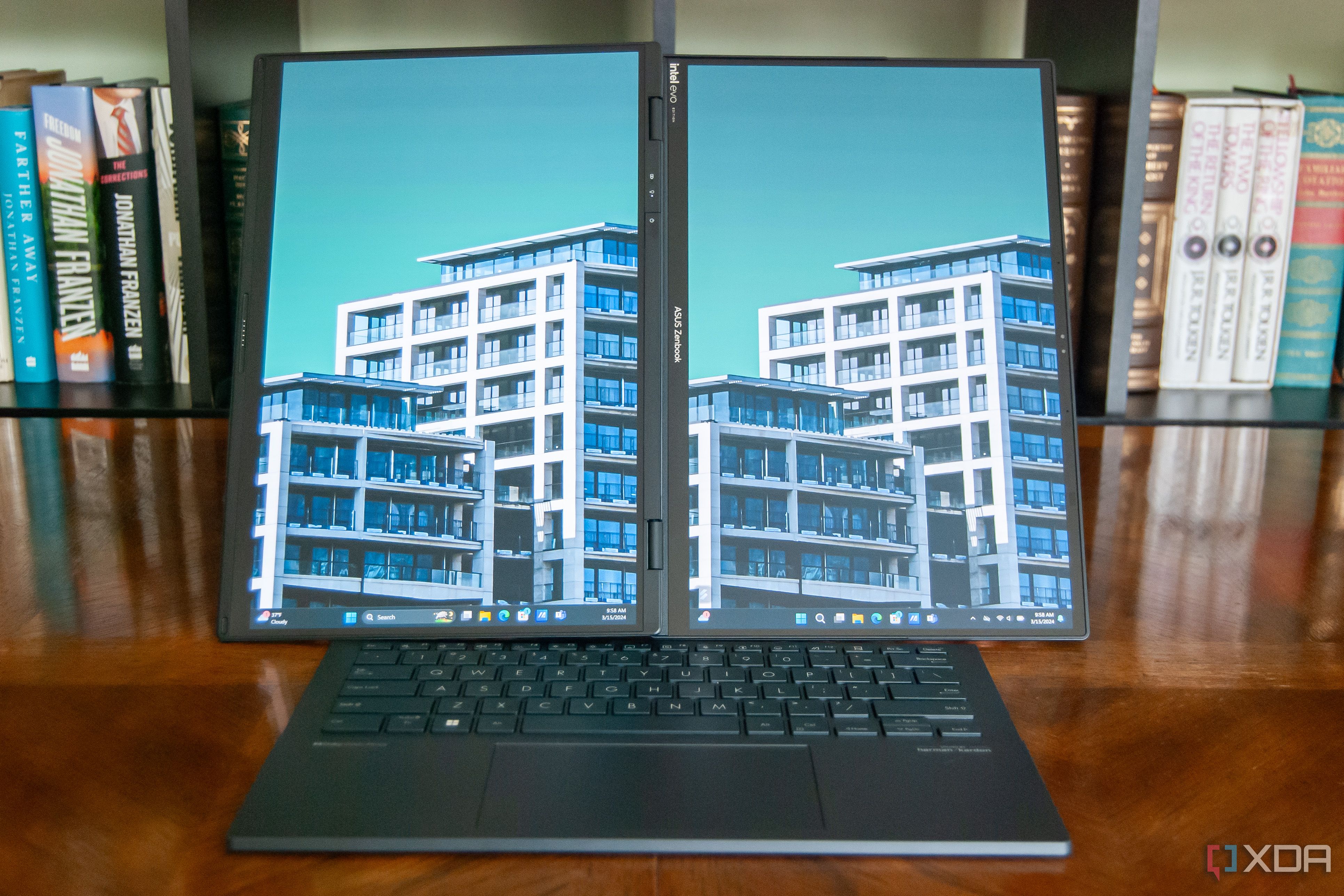 5 reasons I ditched my ultrawide monitor and went back to dual screens