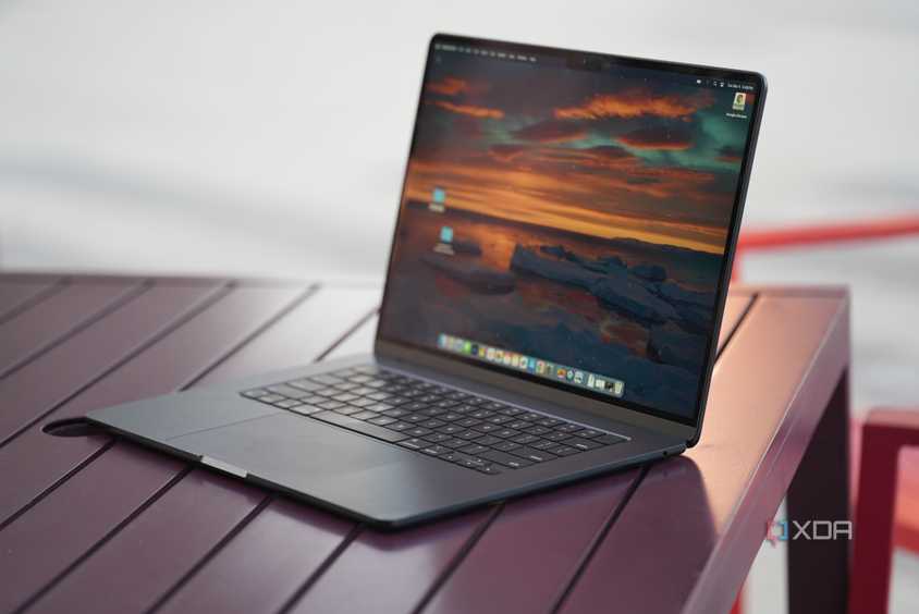 What colors does the MacBook Air come in?