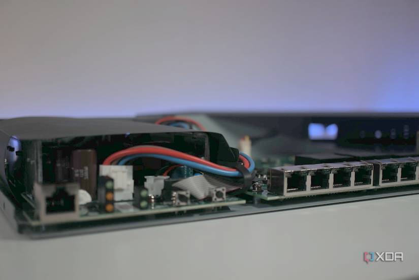 EnGenius ECS1112FP review: A powerful 8-port switch with a hefty PoE capacity