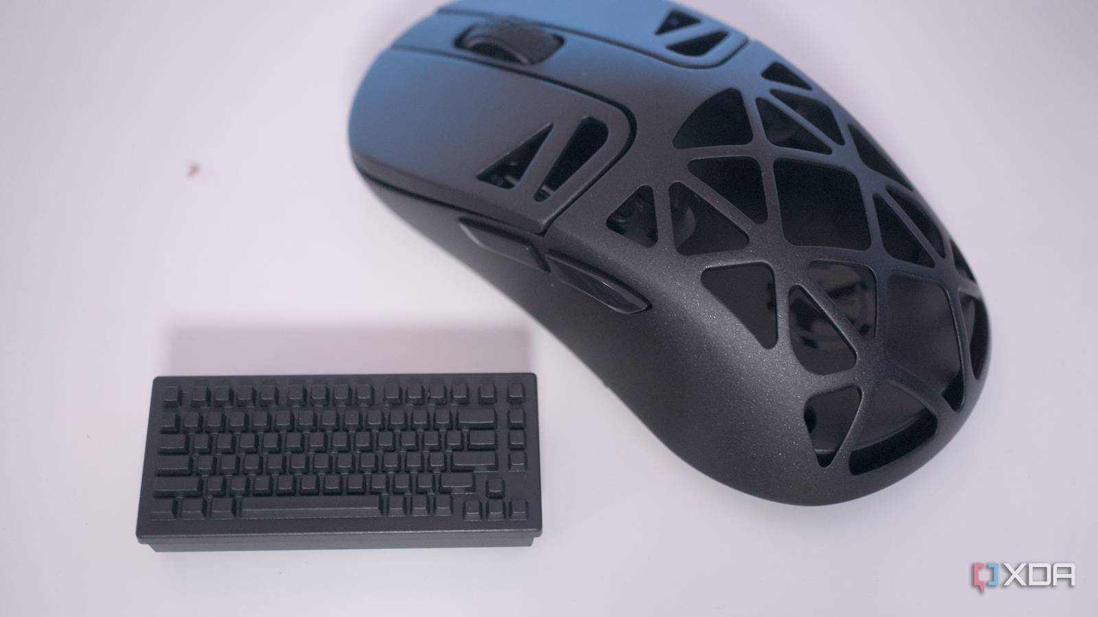 Keychron's wireless mouse receiver is so dumb it's utterly brilliant