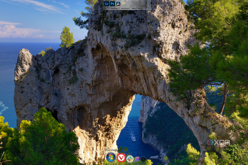 I made the Windows 11 taskbar truly my own with these customizations