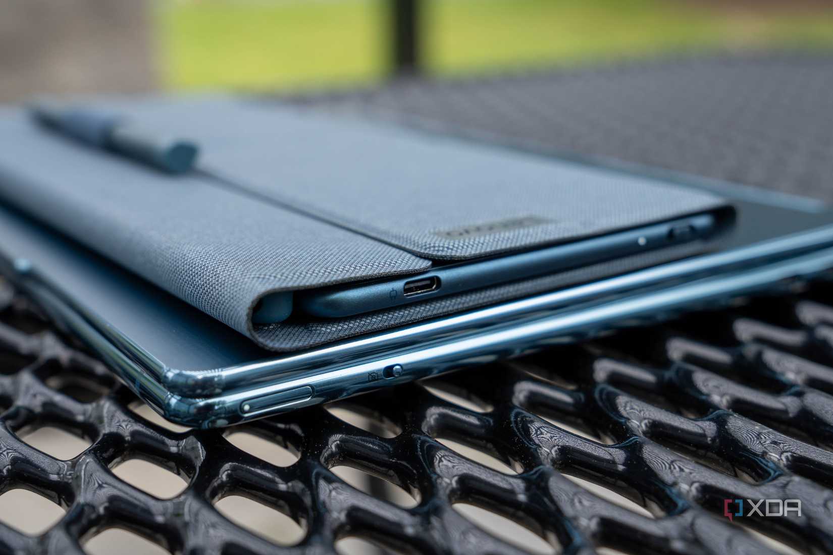 Lenovo Yoga Book 9i (2024) review: A dual-screen laptop that changes ...
