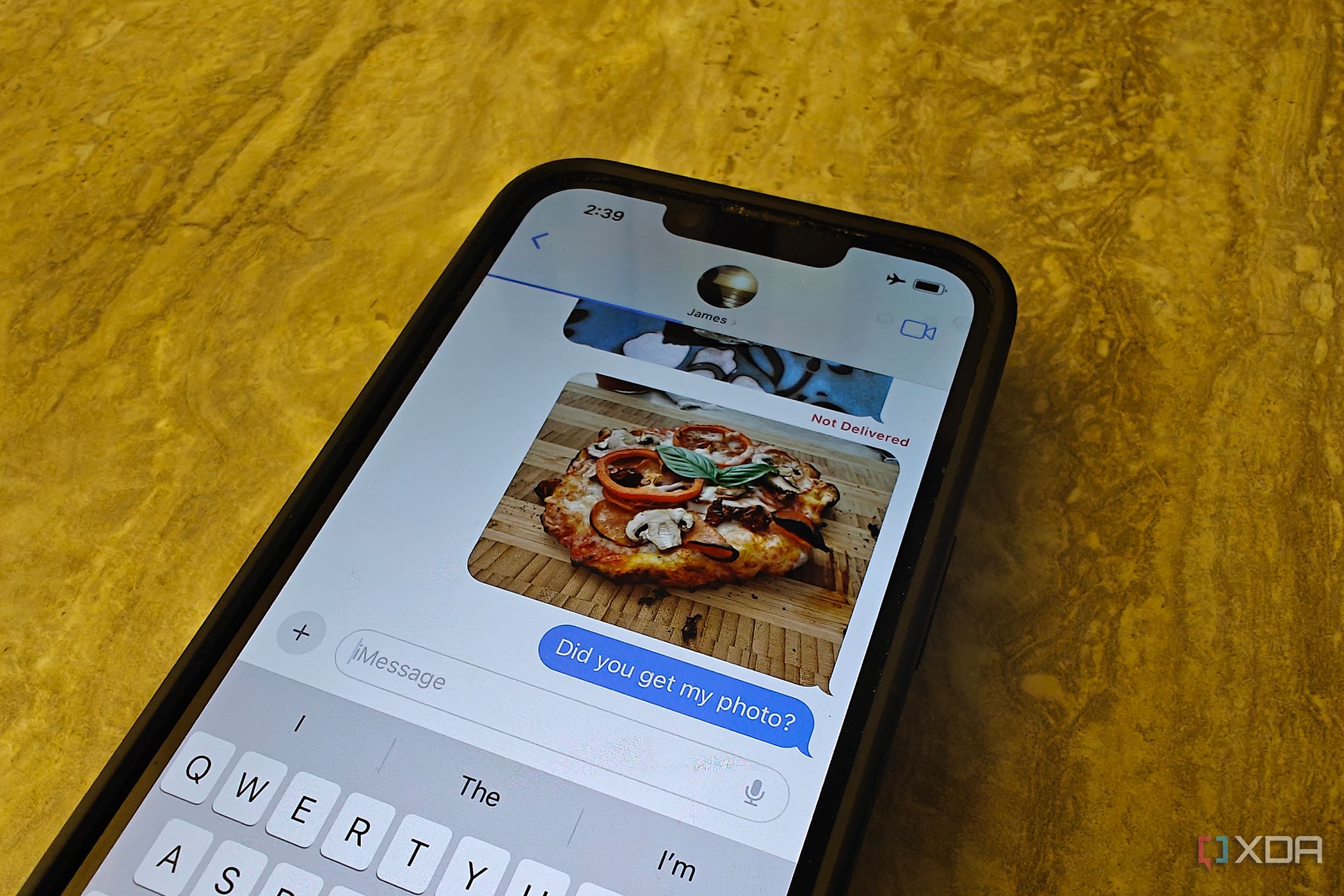 Why can't I receive pictures on my iPhone? How to fix the issue