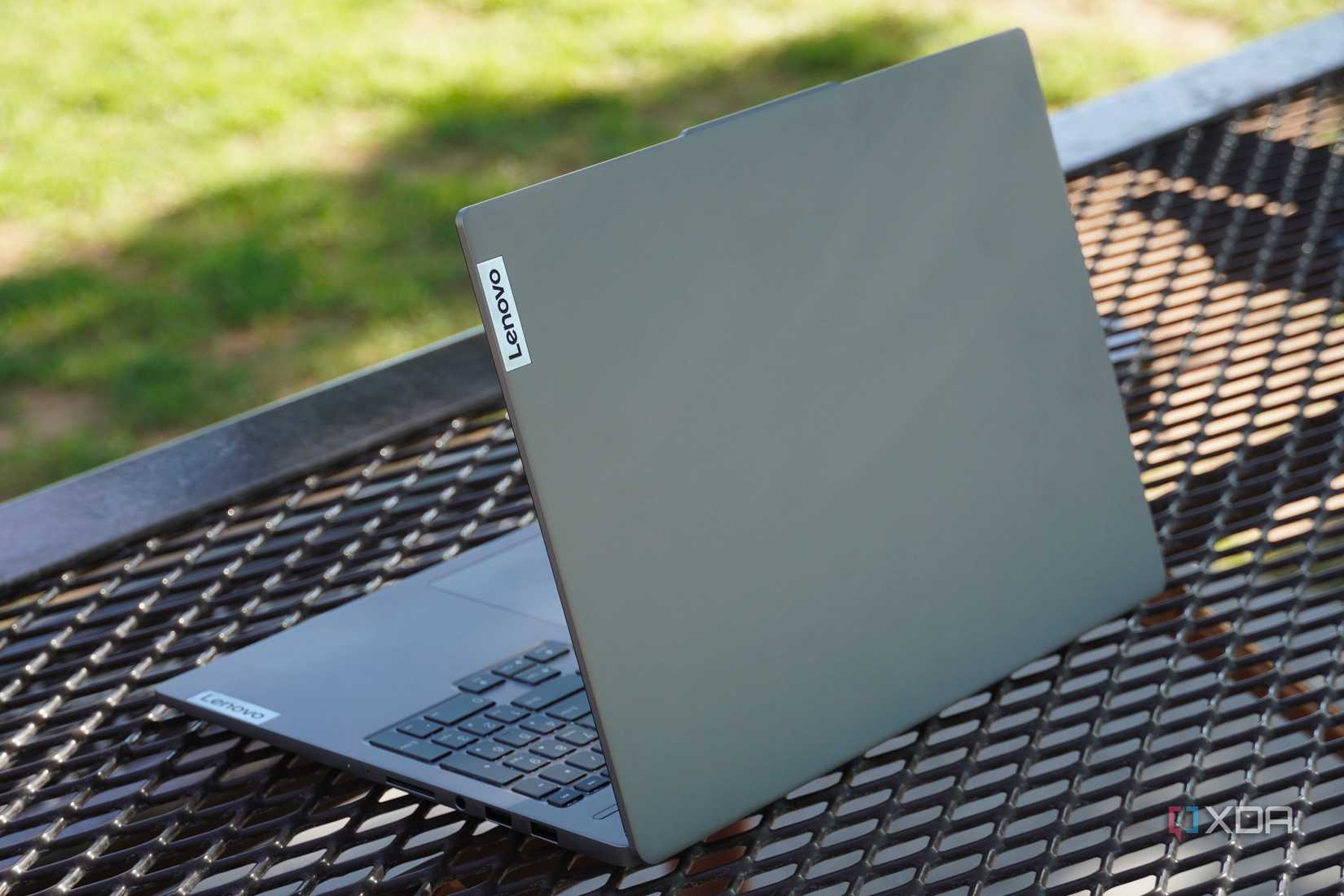 Lenovo IdeaPad Pro 5i 16 (Intel, 2024) review: If only the outside was ...