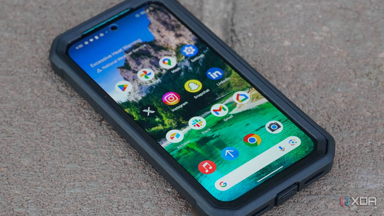 Nearly every Pixel phone has a crippling security flaw, but Google isn ...