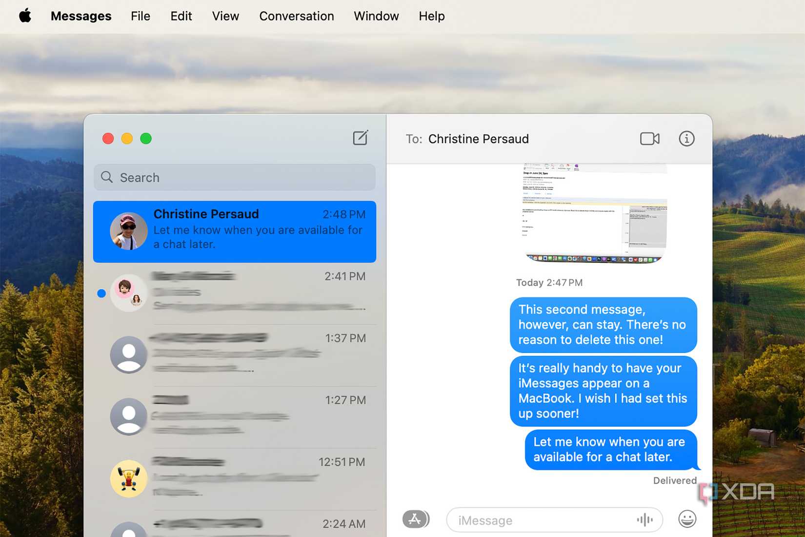 How to delete messages on a MacBook