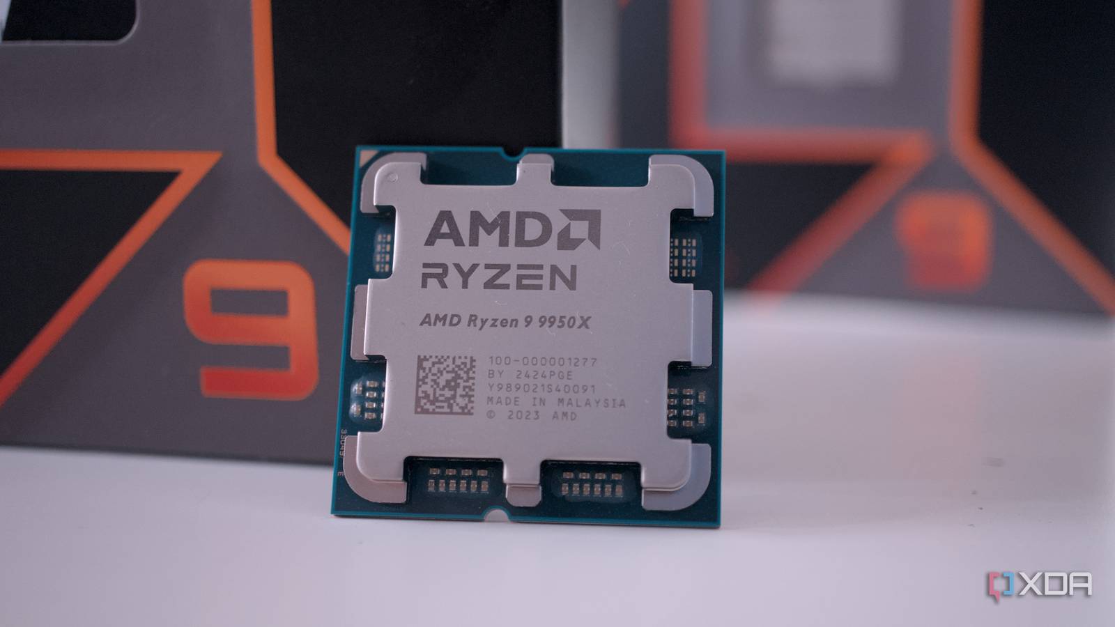 Using the AMD Ryzen 9 9950X to create a powerful & compact gaming PC