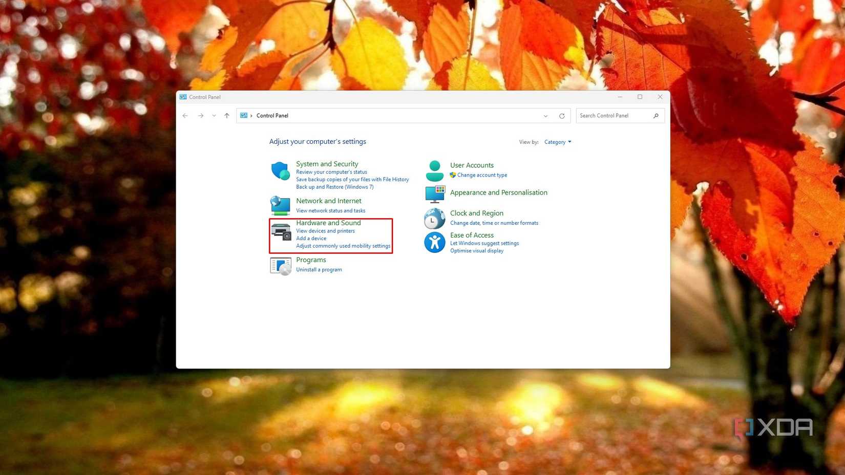 How to close your laptop lid while using an external monitor in Windows 11