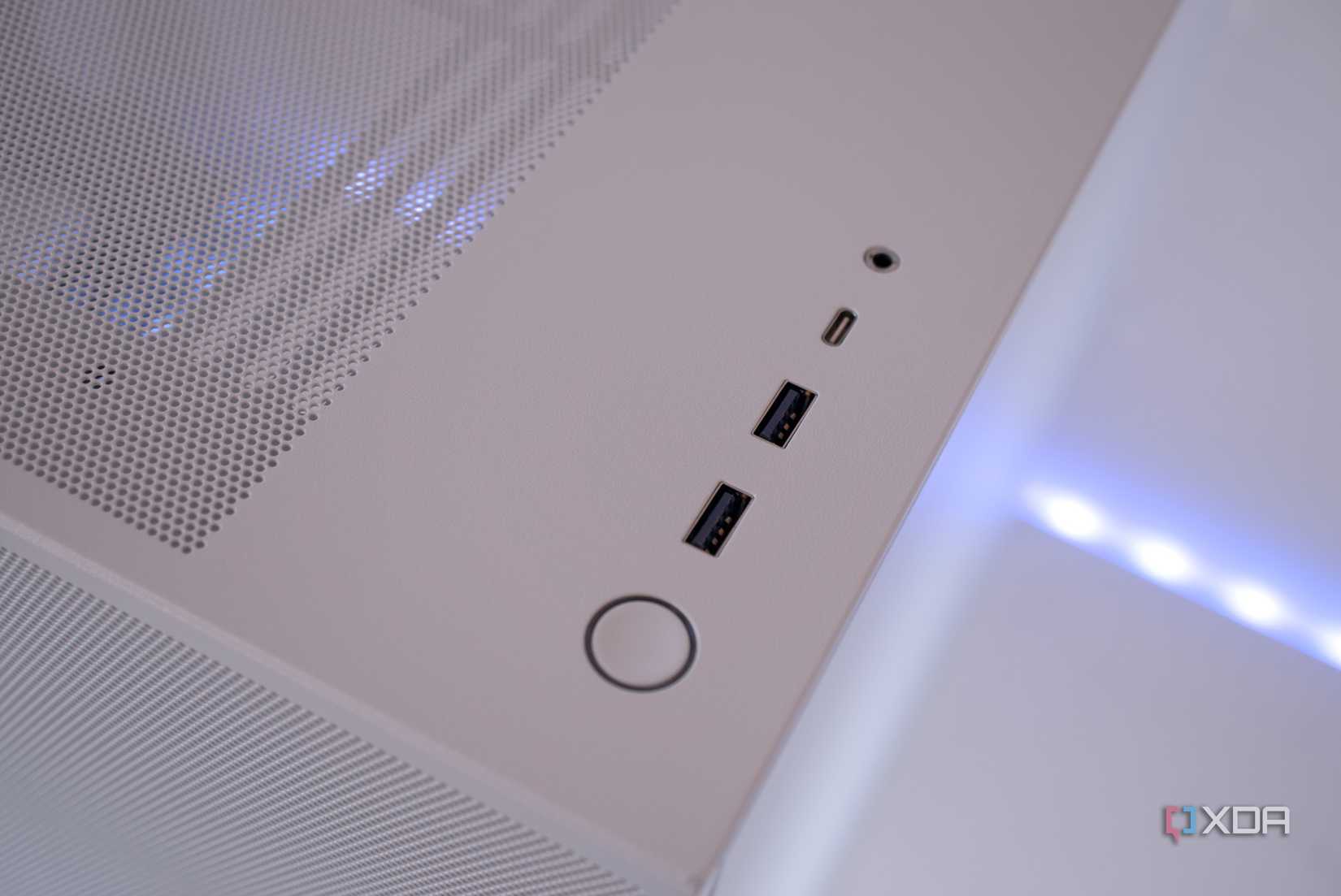 NZXT H7 Flow review: The cleanest and best-looking NZXT case I've seen