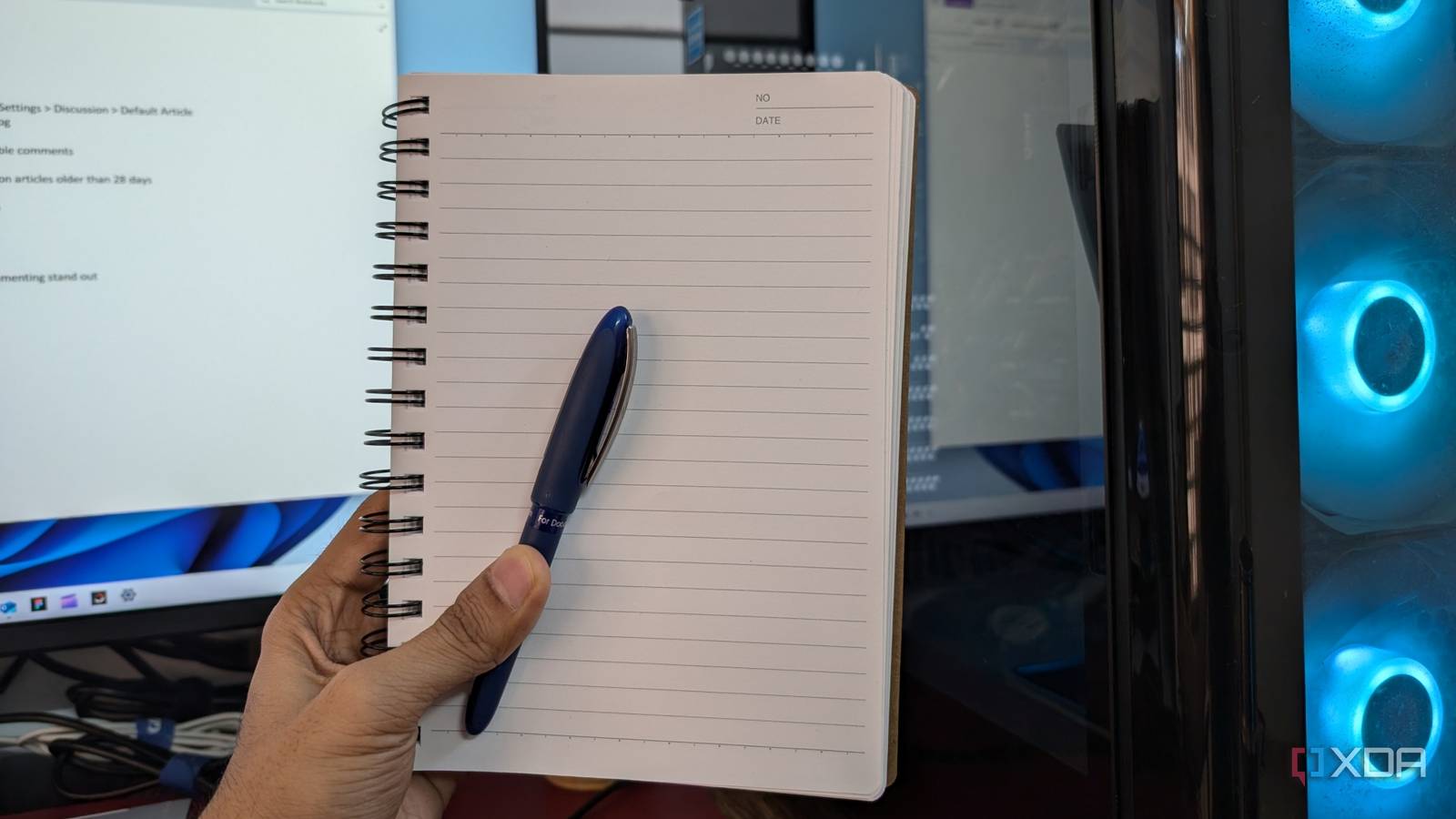 5 reasons I still use a pen and paper with my favorite note-taking app