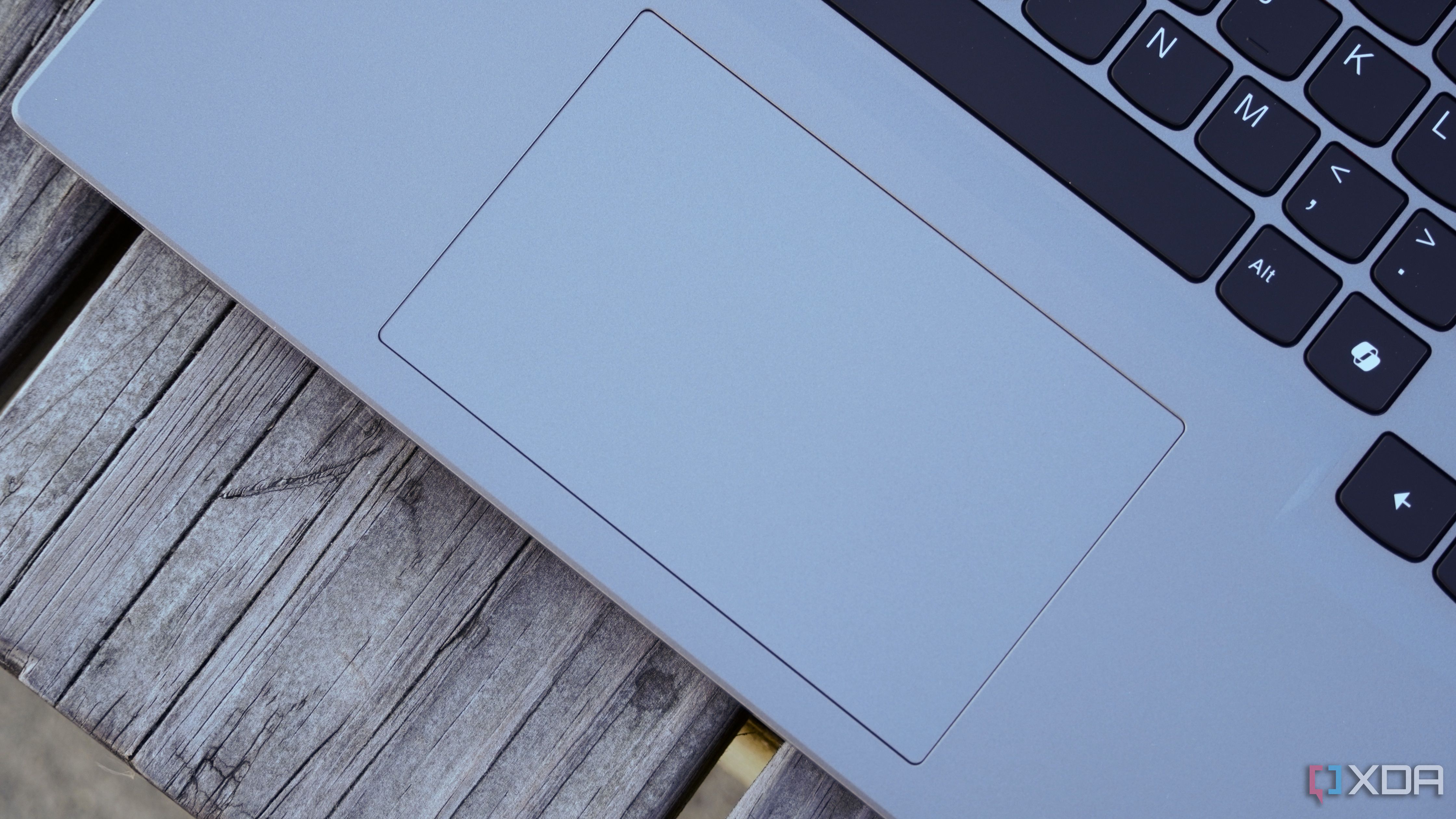 20 touchpad gestures you should be using on your Windows 11 laptop