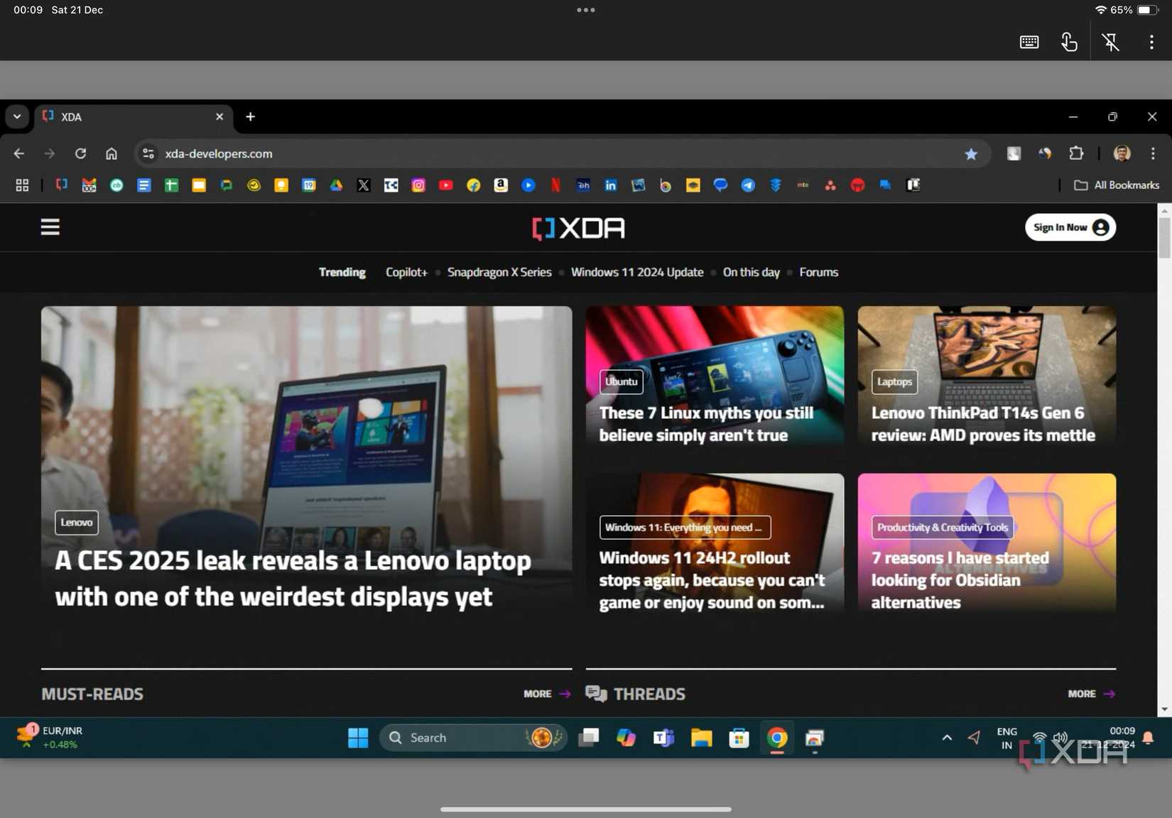 I converted my iPad into a mini travel laptop that runs Windows