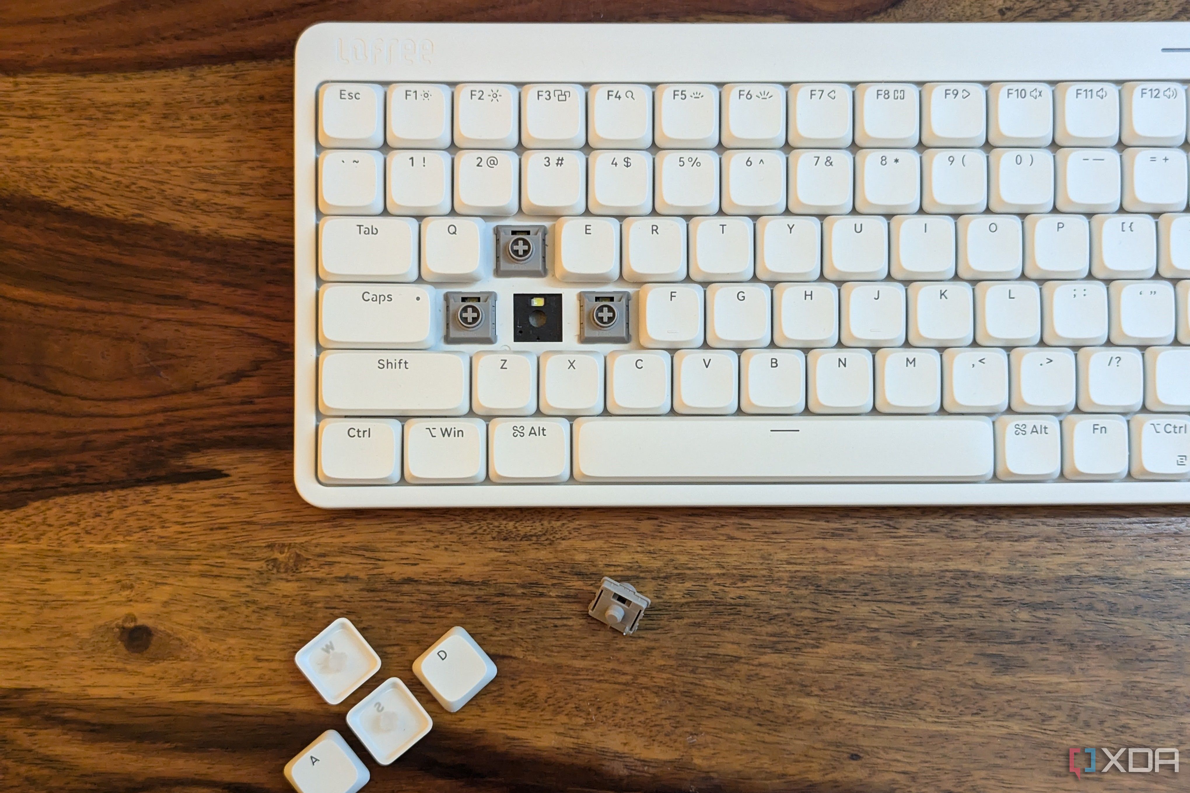 6 simple mechanical keyboard mods to make them sound better