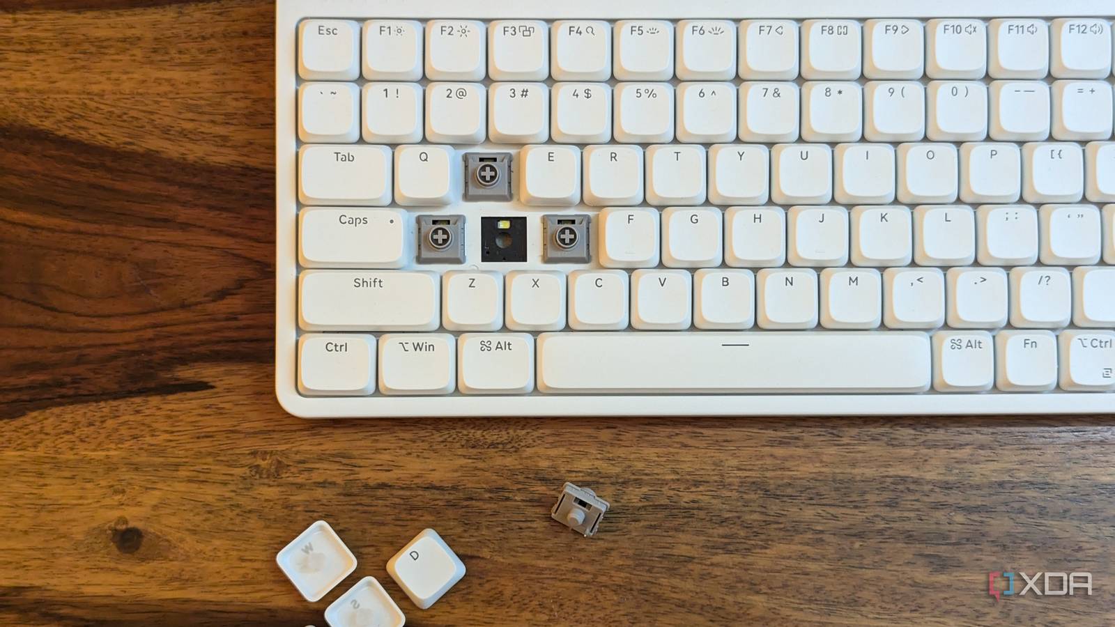 6 simple mechanical keyboard mods to make them sound better