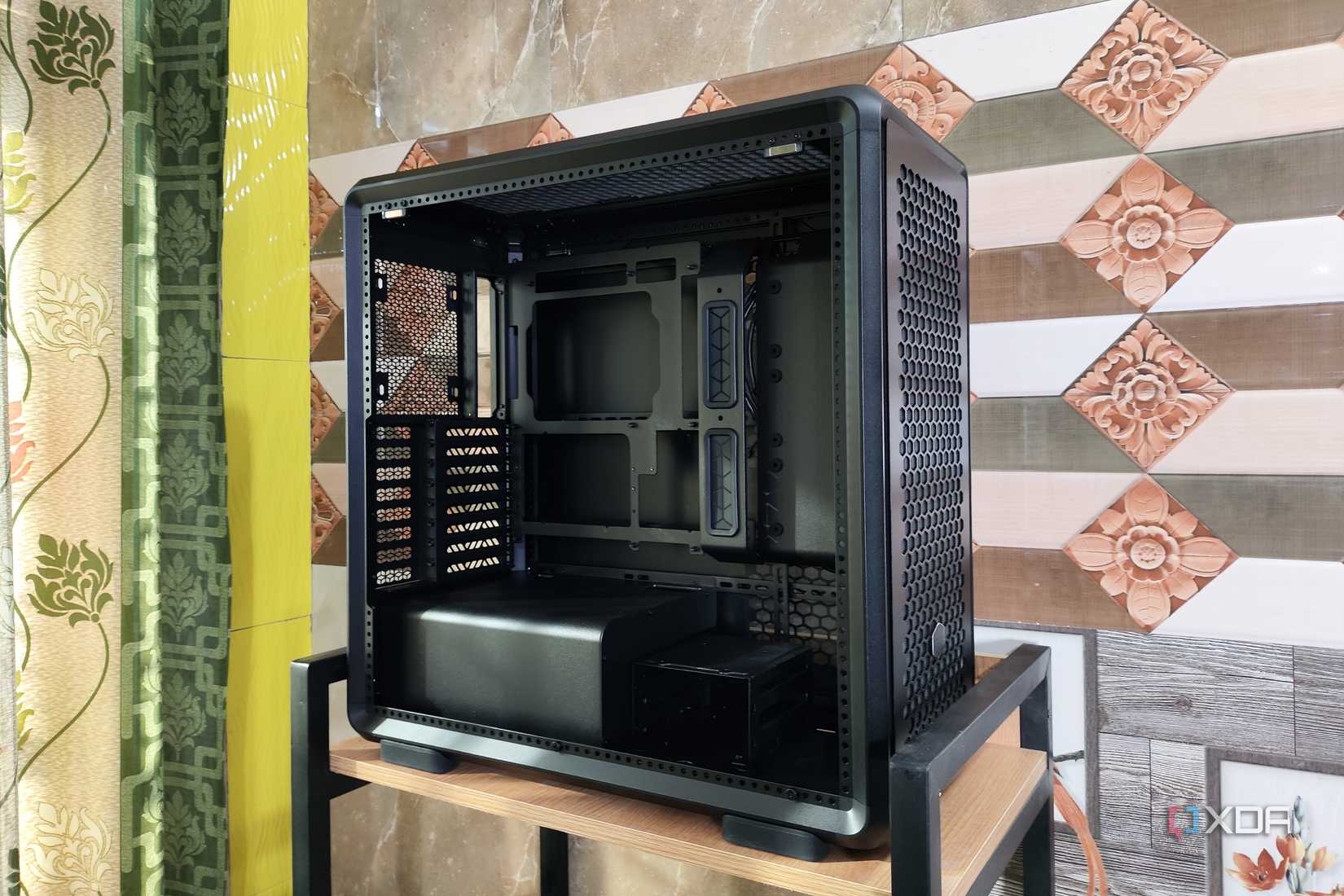 Cooler Master MasterFrame 600 hands-on: A glimpse into the future of ...