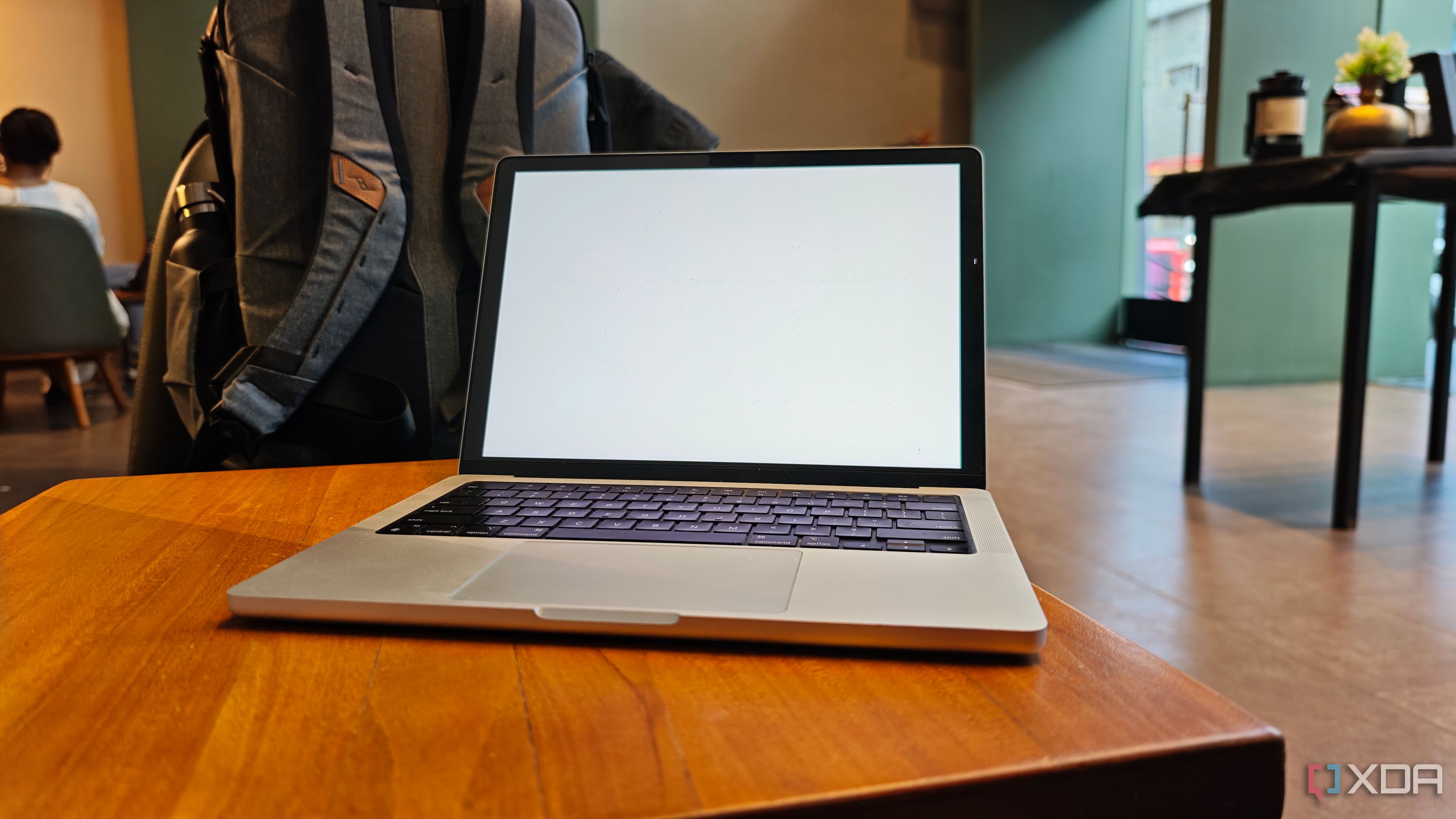 This app unlocked the full brightness of my MacBook display