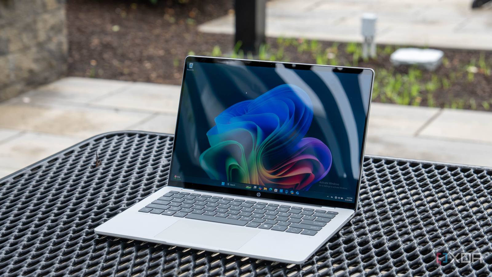 This is the big-screen laptop to get if you want a Snapdragon chip and ...