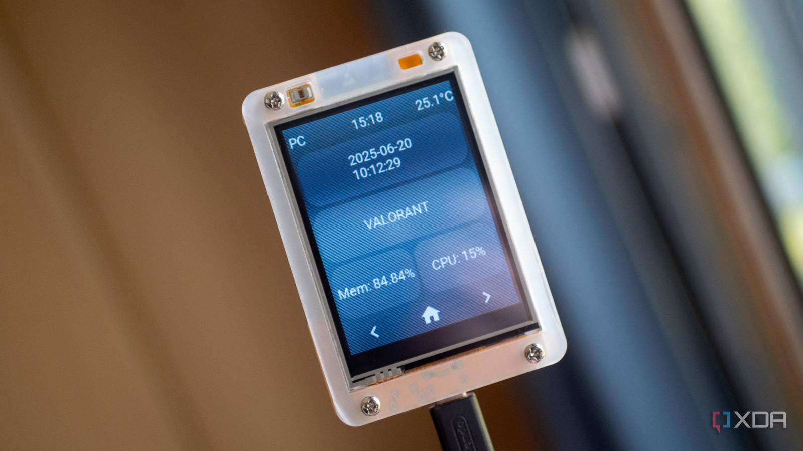 I built a dashboard to monitor my PC's performance with a cheap ESP32 ...