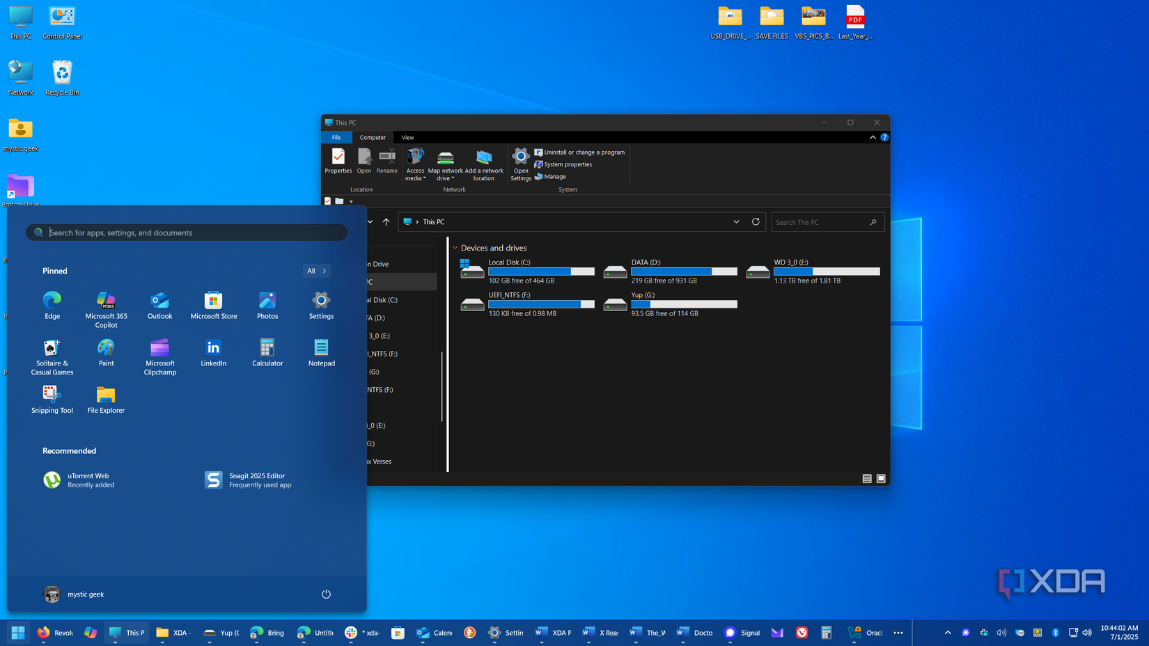 I made Windows 11 look like 10 without tools