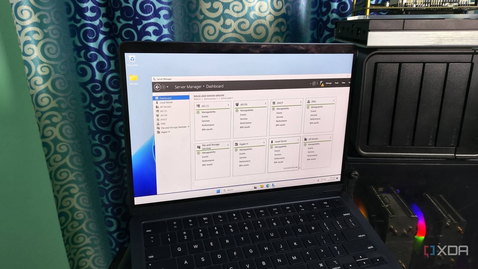 Windows Server would be an amazing home lab OS, if not for its paid license