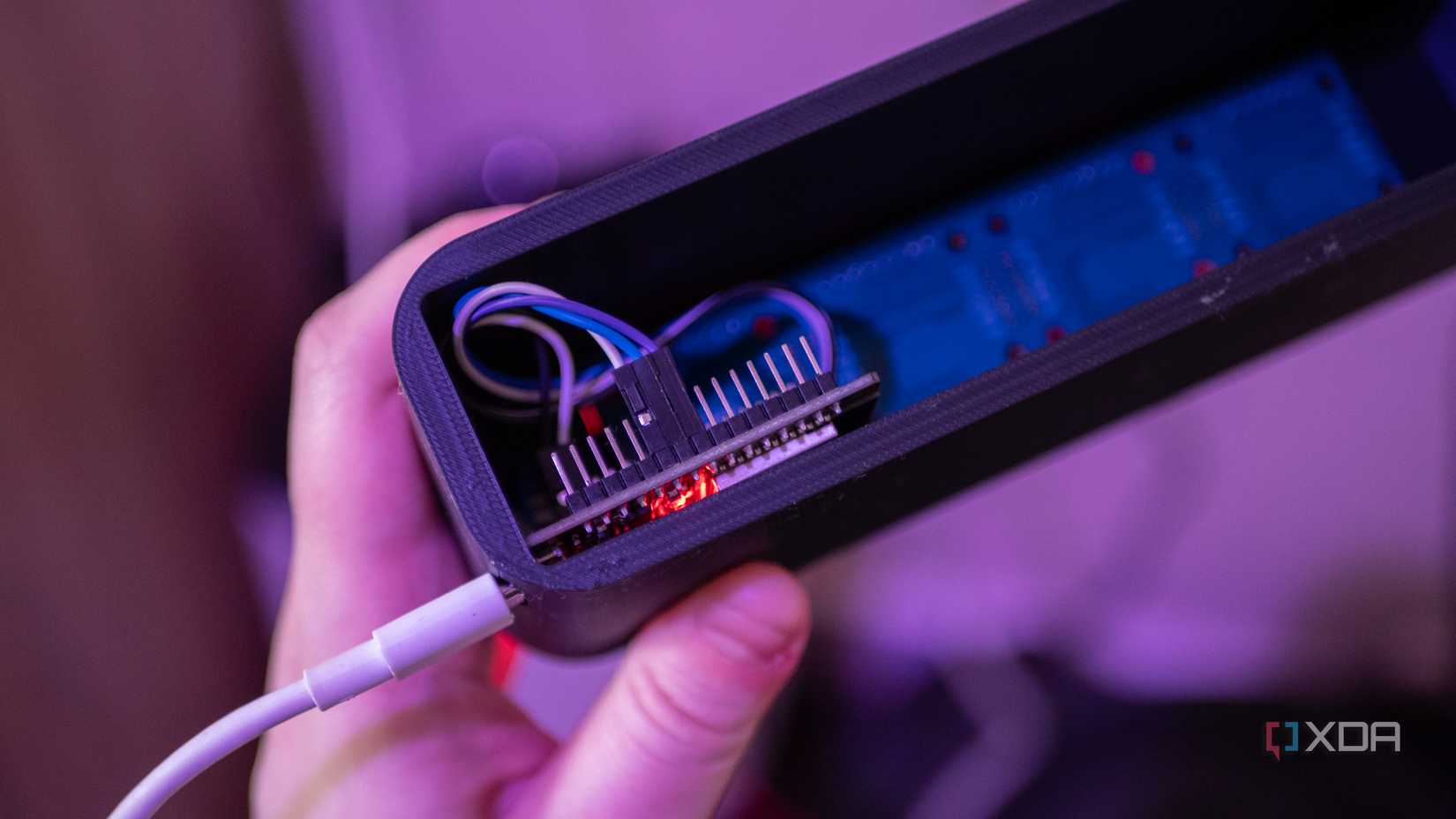 I built a $15 ESP32 smart clock that does things no store-bought one can