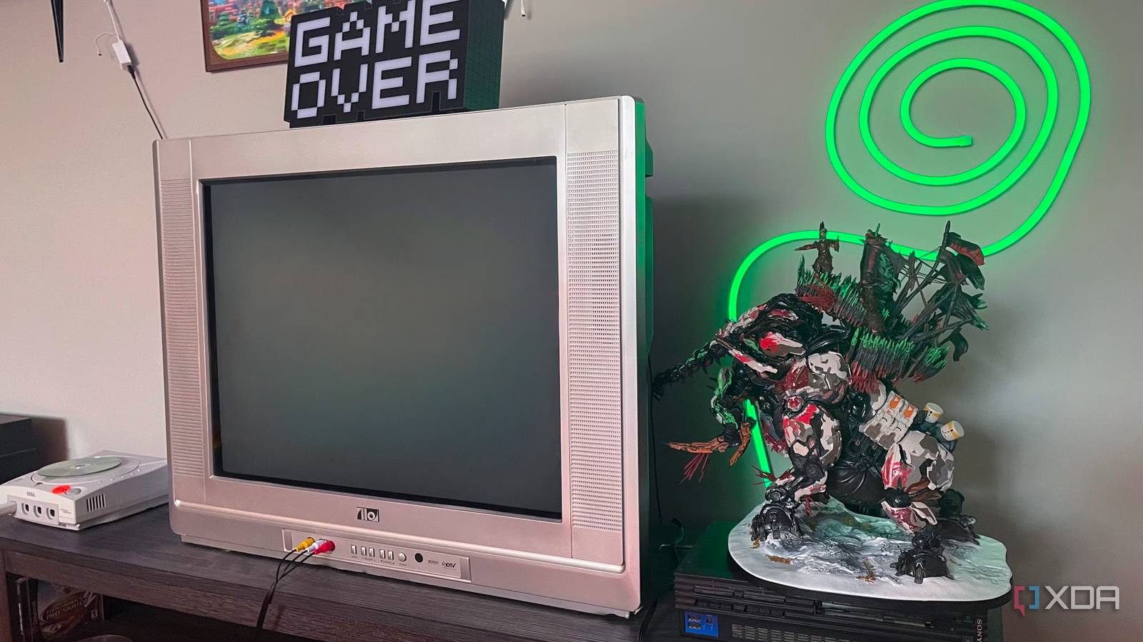 CRT TVs are making a comeback thanks to this retro gaming-friendly port
